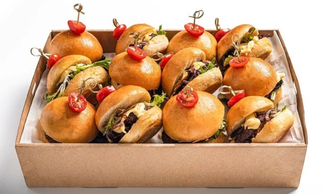 Mini Cheeseburgers - Beef